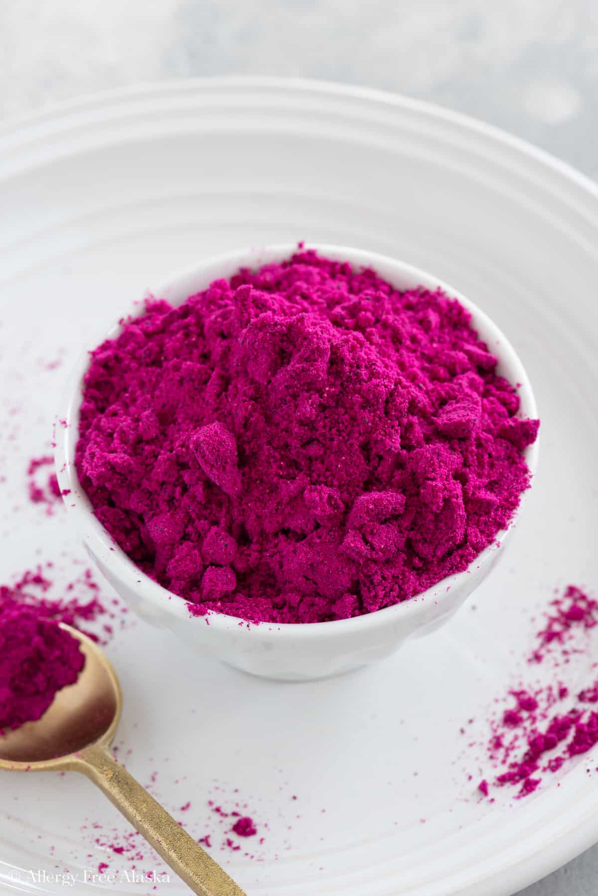 Pitaya Bowl - Dragon Fruit Smoothie Bowls Recipe - Allergy Free Alaska